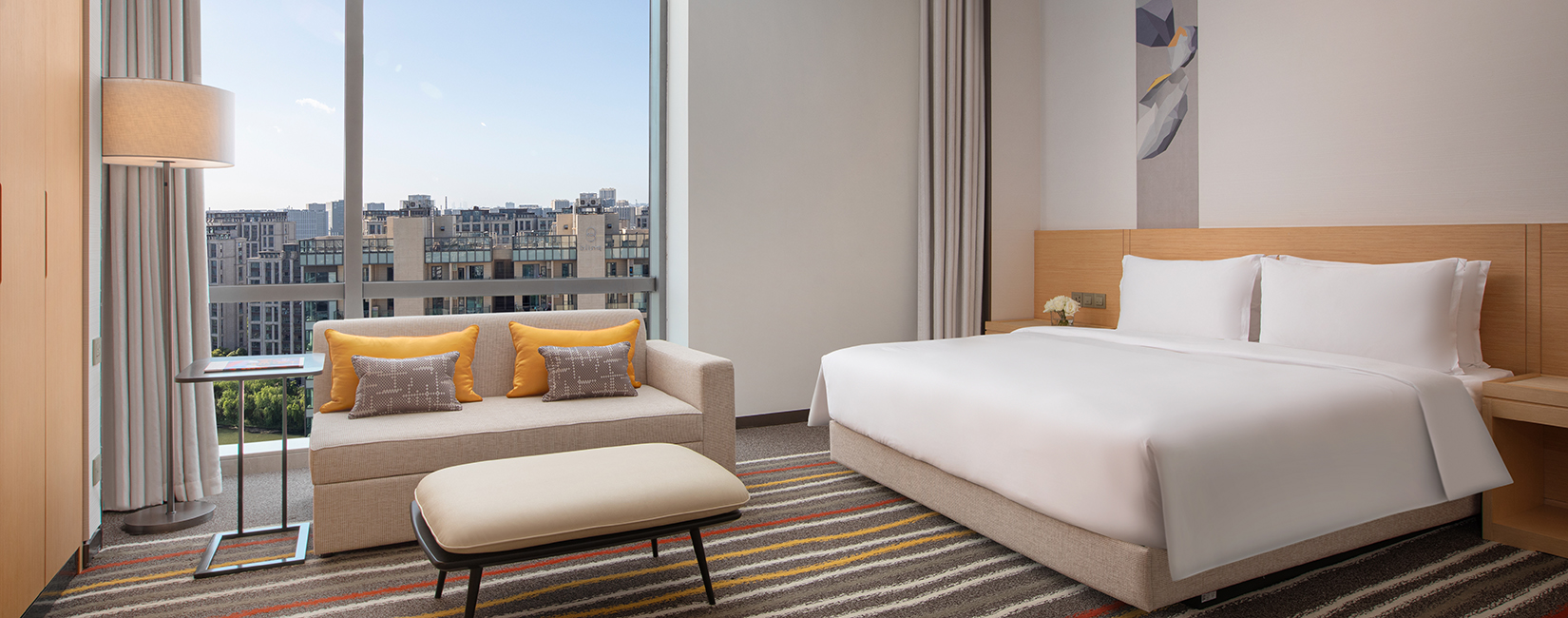 Studio Deluxe at Fraser Place Wujiaochang Shanghai - Capacious and Modern