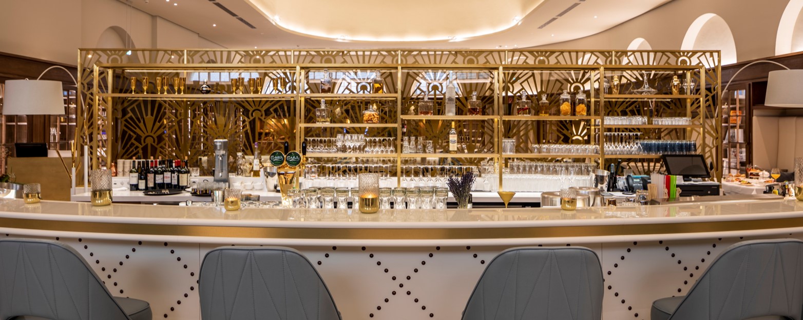 On-site Bar | Hamburg Bar | Fraser Suites Hamburg