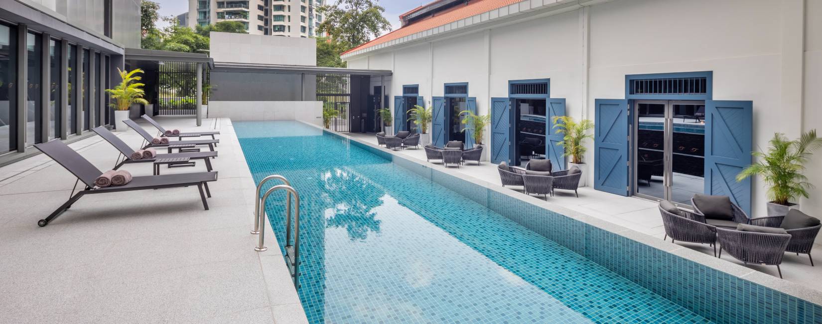 Service Apartments with Gym & Swimming Pool | Fraser Residence River ...