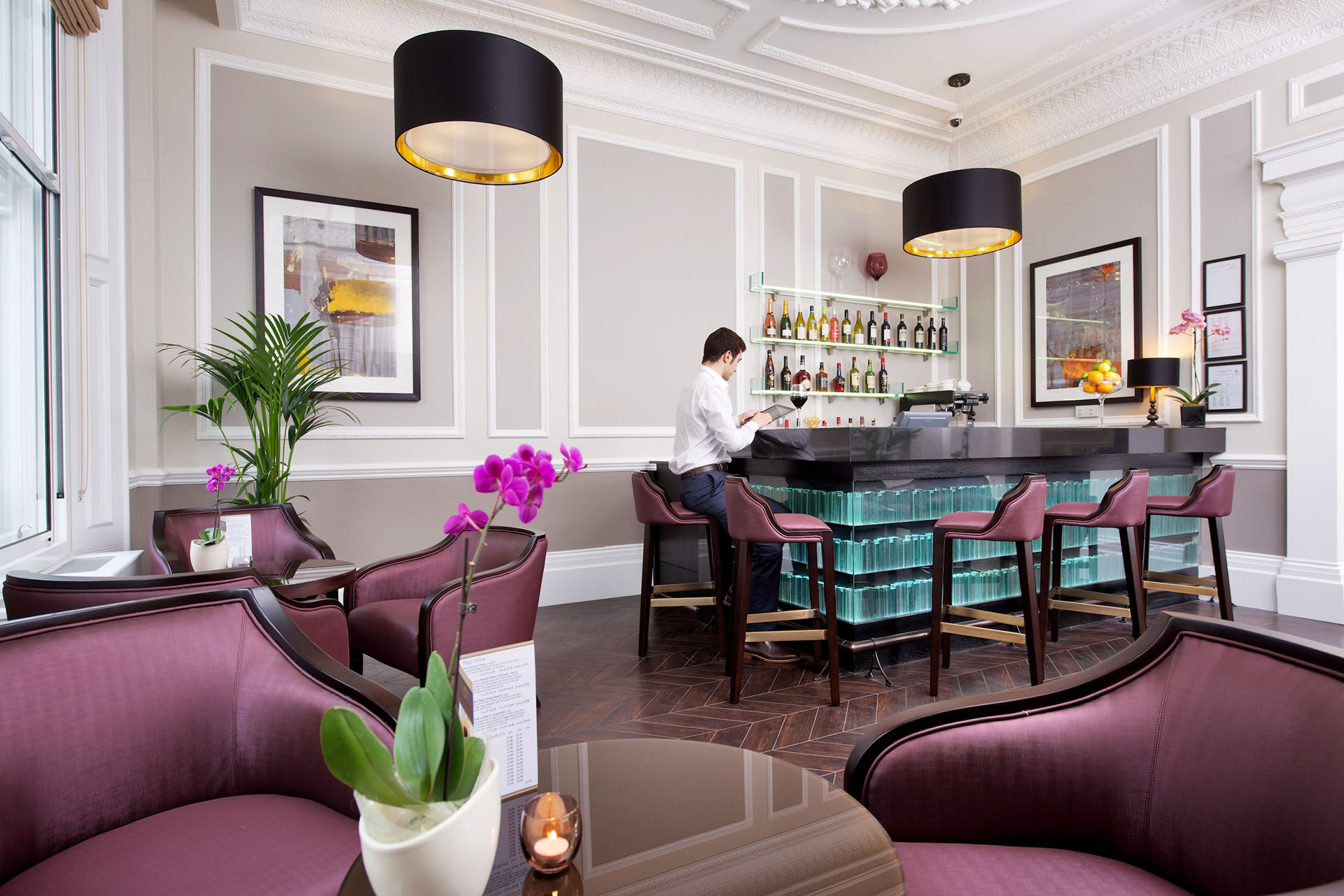 Magenta | Wine Bar in South Kensington | Fraser Suites Queens Gate