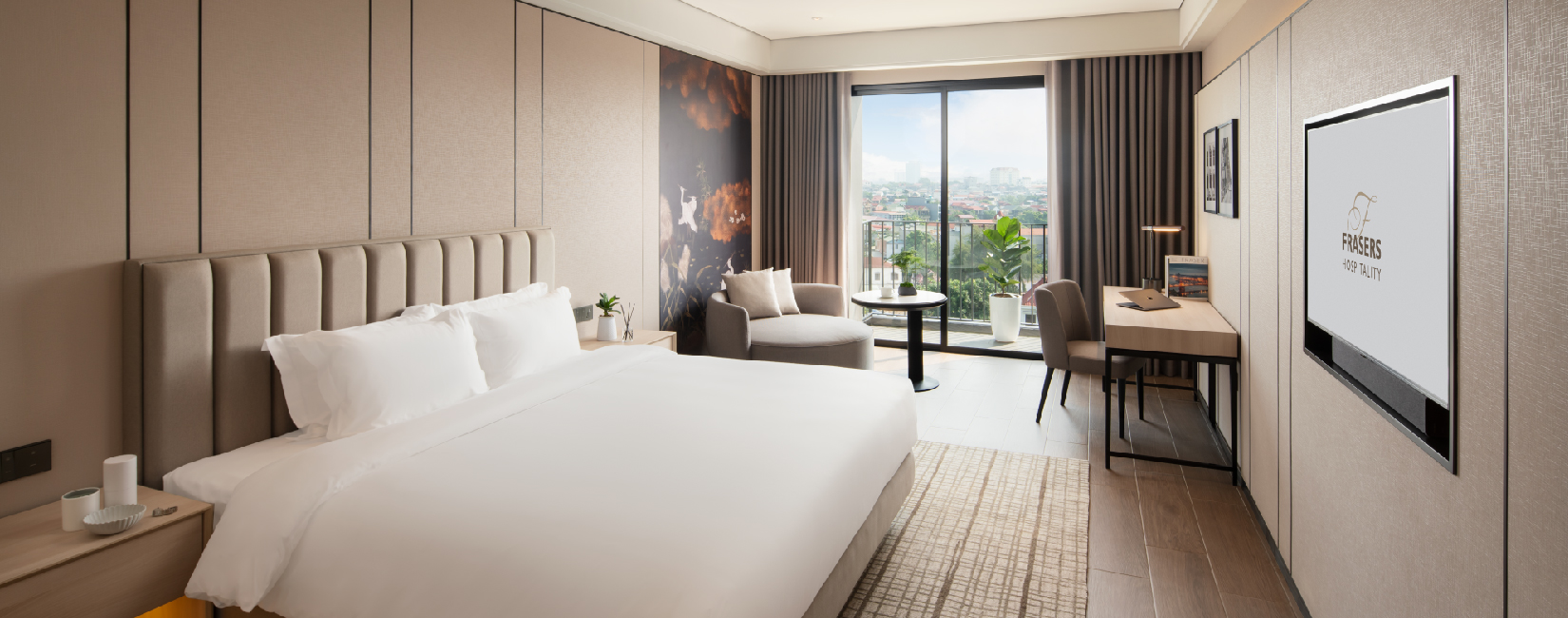 Studio Executive | Modena by Fraser Vinh Yen